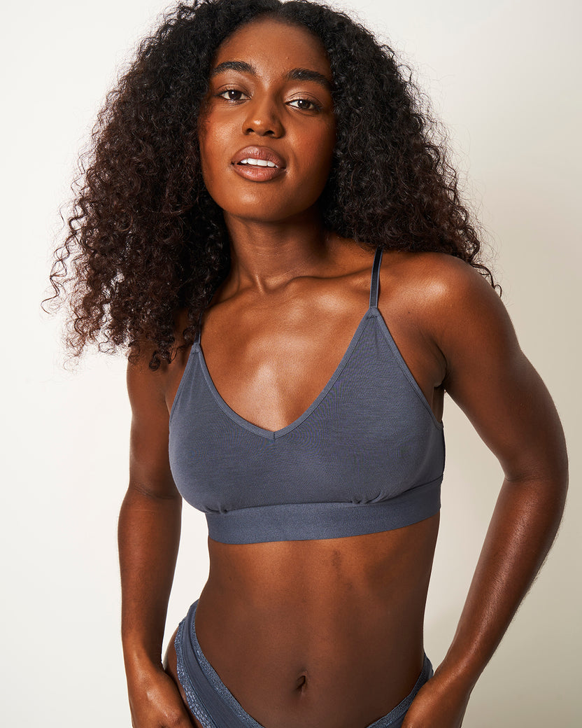 T-Shirt Bra - Graphite | TENCEL™ Underwear – Stripe & Stare